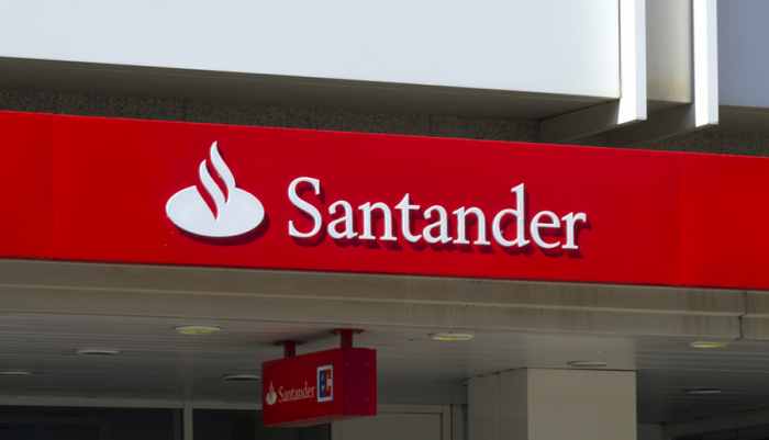 Santander Bank Opens Branch in King of Prussia, and donates to local ...